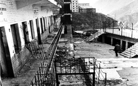 1951, arratisja spektakolare e 16-vjeçarit Sazan Dema nga Kampi i ...