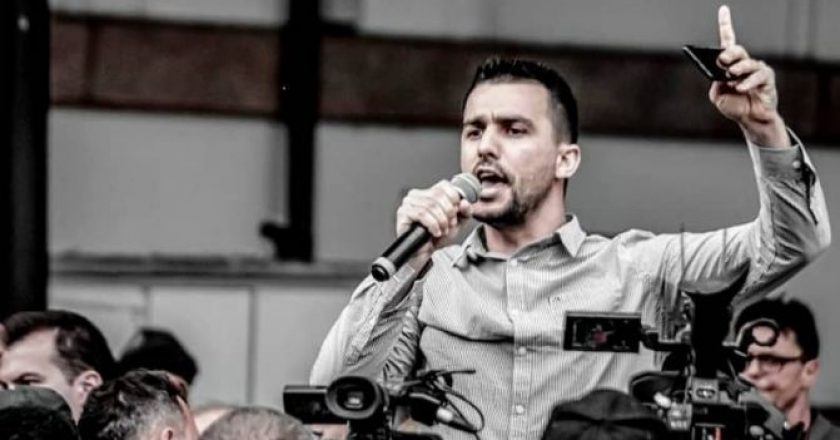 Adriatik Lapaj bojkotoi emisionin, shmang përballjen me Altin Goxhajn ...