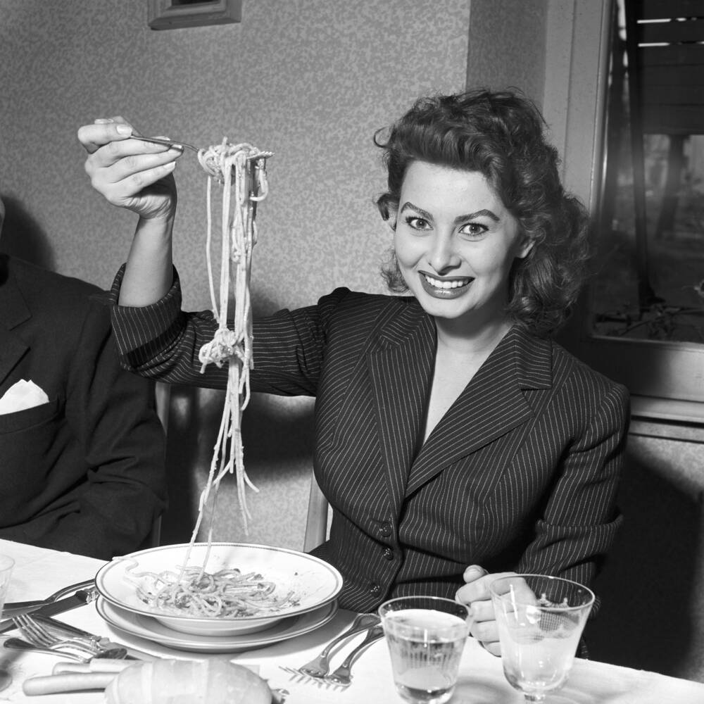 Një ikonë e kinematografisë, 10 shprehjet më të mira të Sophia Loren ...