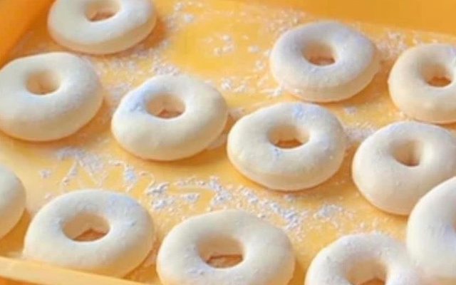 Doughnuts, petullat amerikane – Podiumi Lajmet më të fundit në Shqipëri