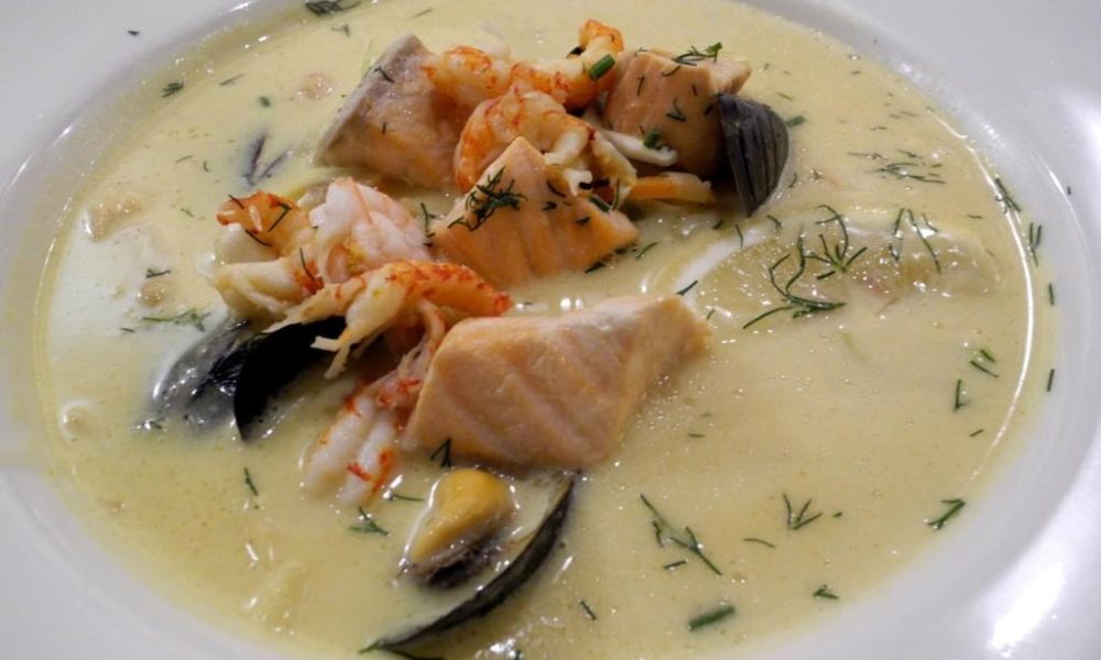 Supë peshku me karota dhe patate – Podiumi Lajmet më të fundit në Shqipëri